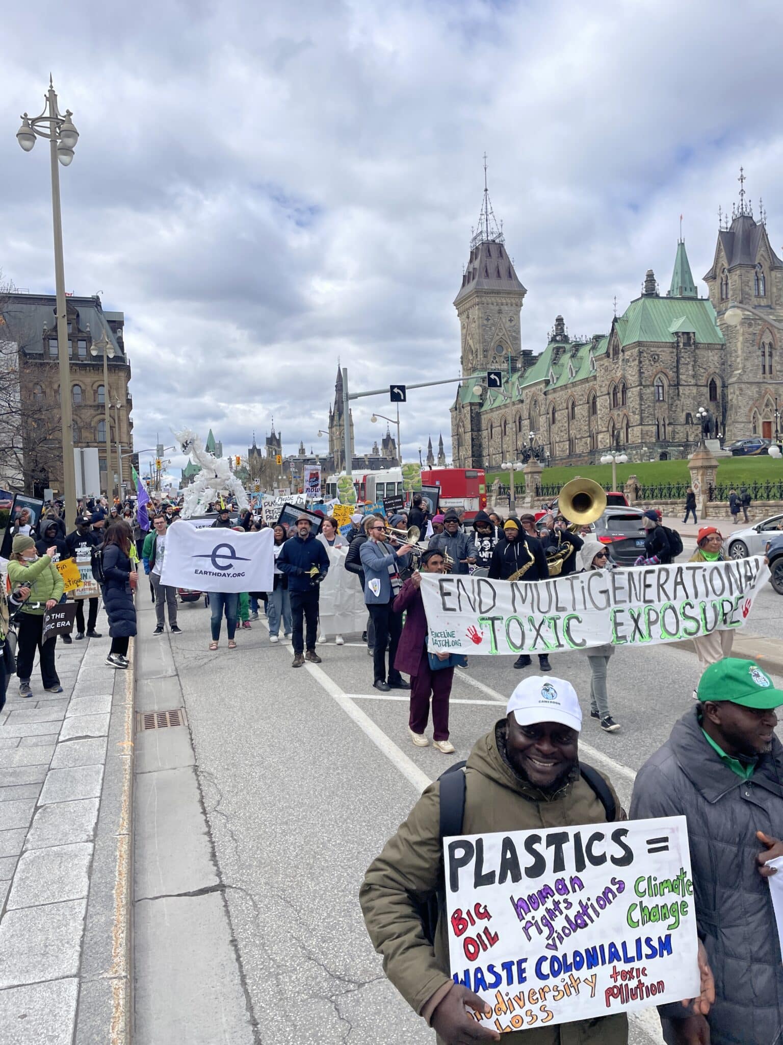 World Cleanup Day: A Day Dedicated to a Waste-Free World - Earth Day